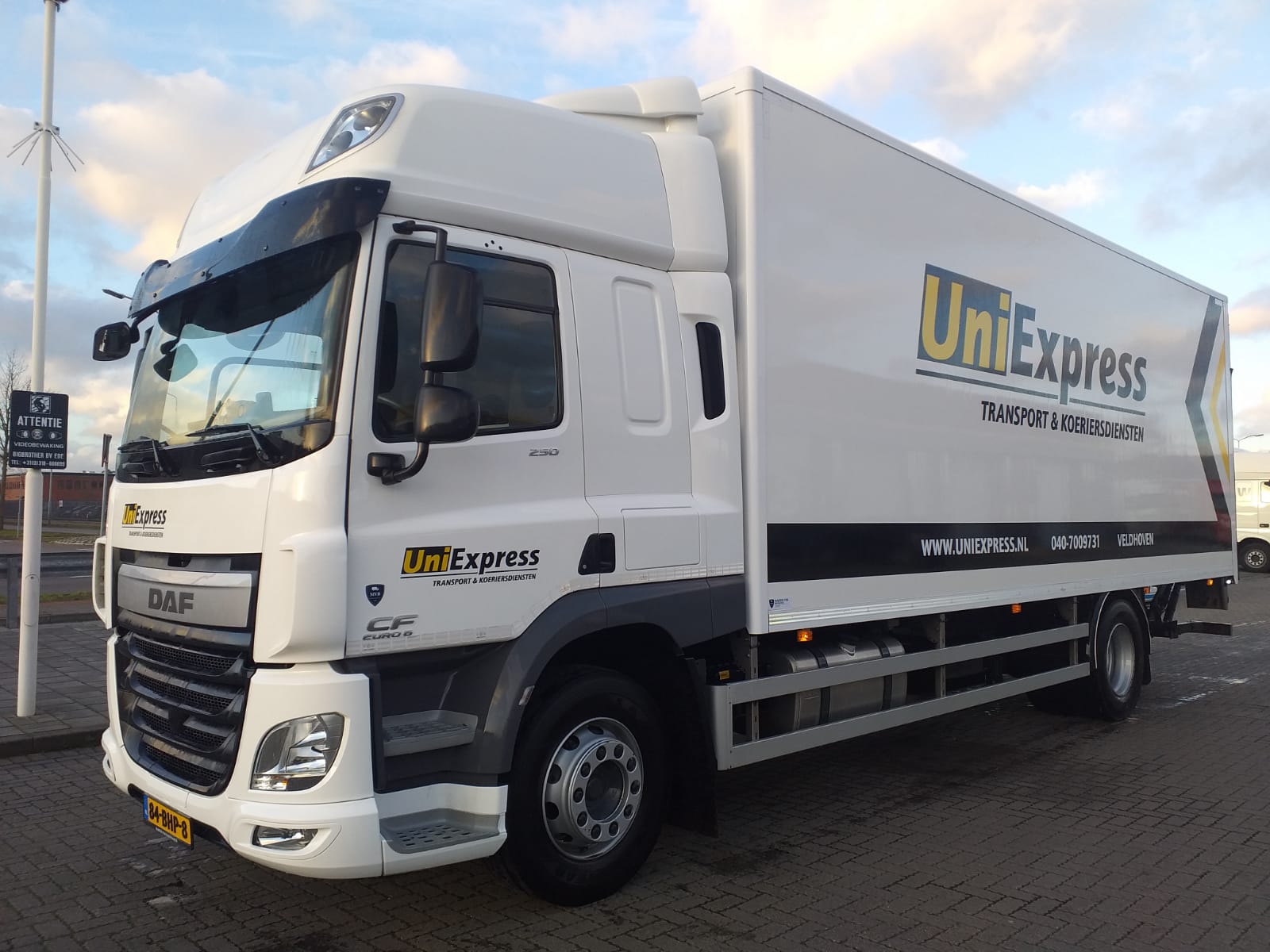 UniExpress | Transport en Warehousing
